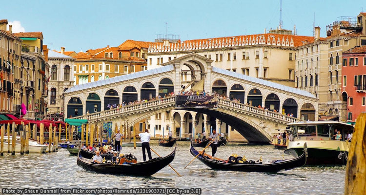 สะพาน Rialto Bridge | ตะลอนเที่ยวดอทคอม